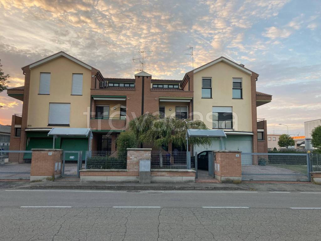 Villa a Schiera in in vendita da privato a Campogalliano via della Resistenza, 59