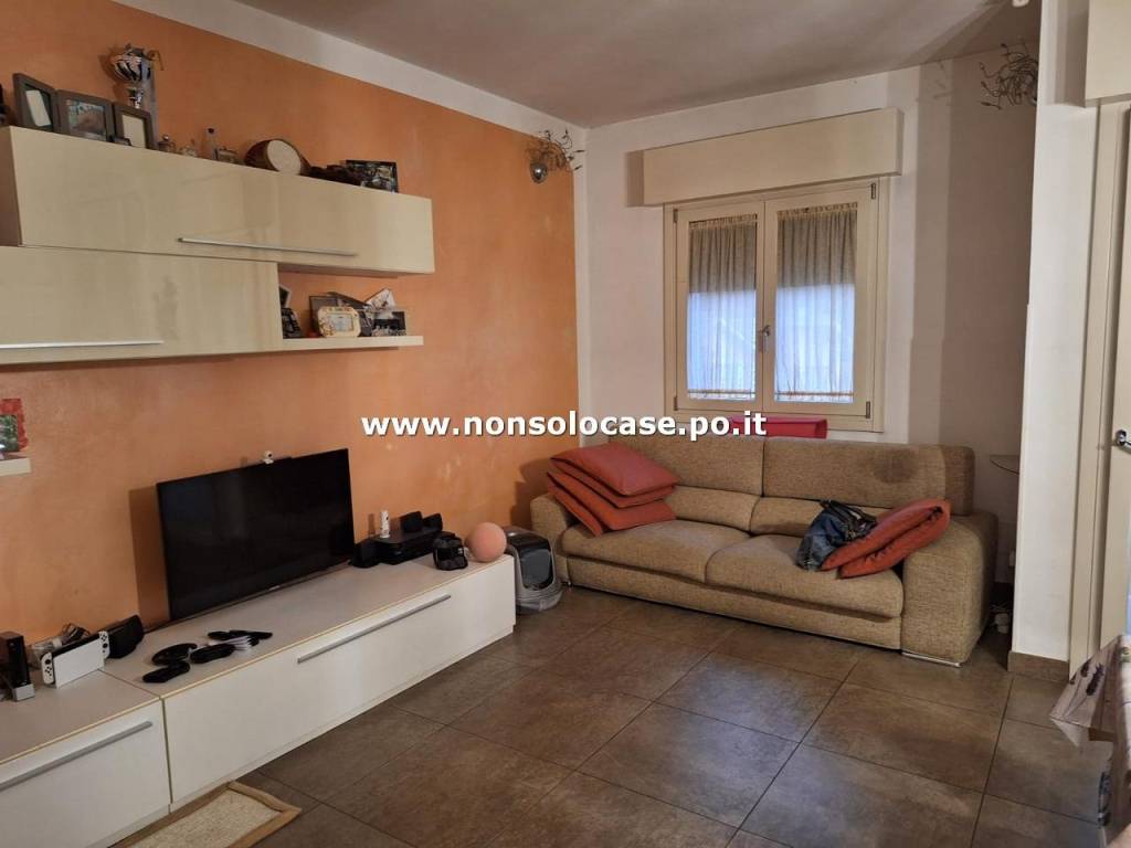 Appartamento in vendita a Prato via Giuseppe Bianchini