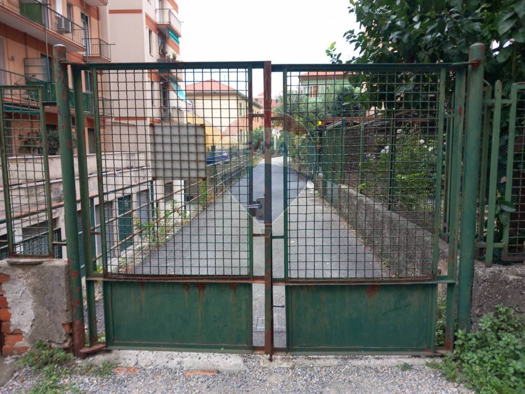 Appartamento in vendita a Genova via Arrivabene, 56