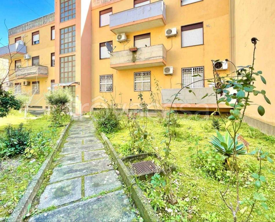 Appartamento in in vendita da privato a Catania viale San Teodoro, 27