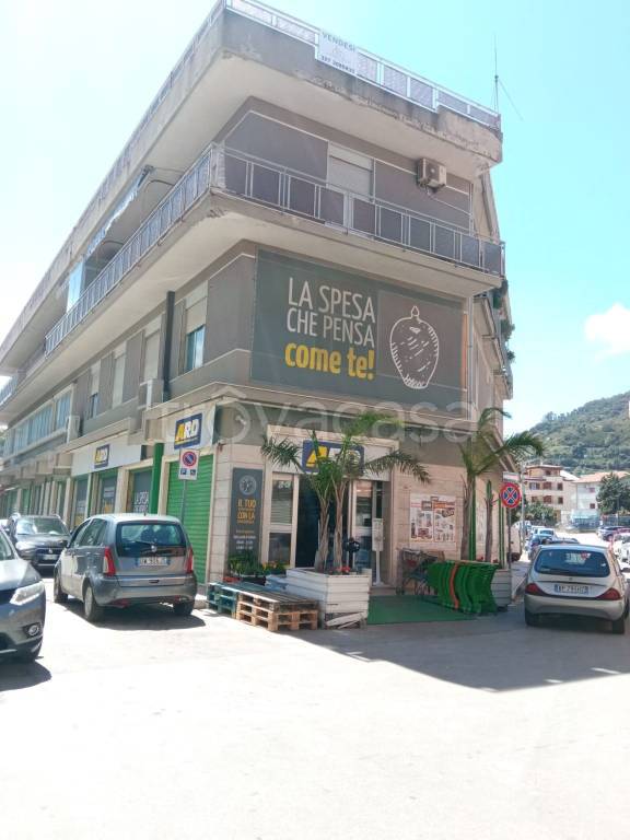 Appartamento in vendita a Brolo via Principi Lancia di Brolo, 5