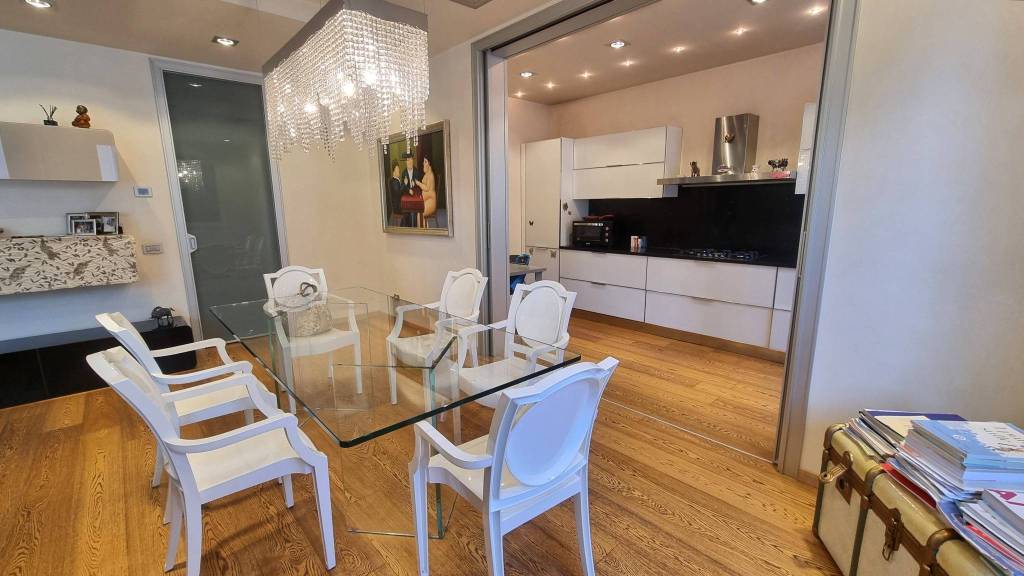 Villa in vendita a Castelvetro Piacentino via Martiri della Libertà, 6