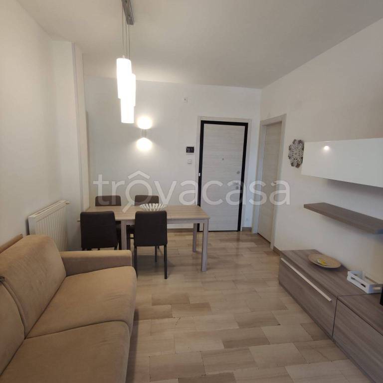 Appartamento in in vendita da privato a San Bartolomeo al Mare piazza Magnolie