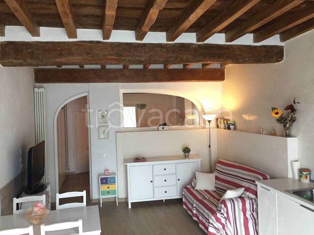 Appartamento in vendita a Fiesole