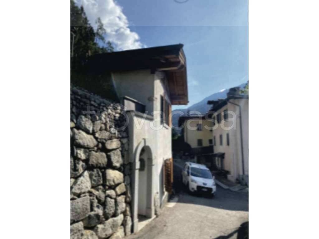 Casa Indipendente all'asta a Carisolo vicolo Cavallotti, 24