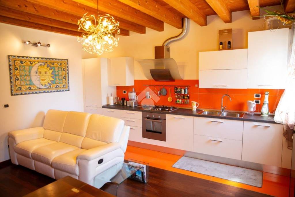 Appartamento in vendita a Castelnuovo del Garda via bondion, 7