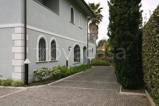 Villa in vendita a Forte dei Marmi
