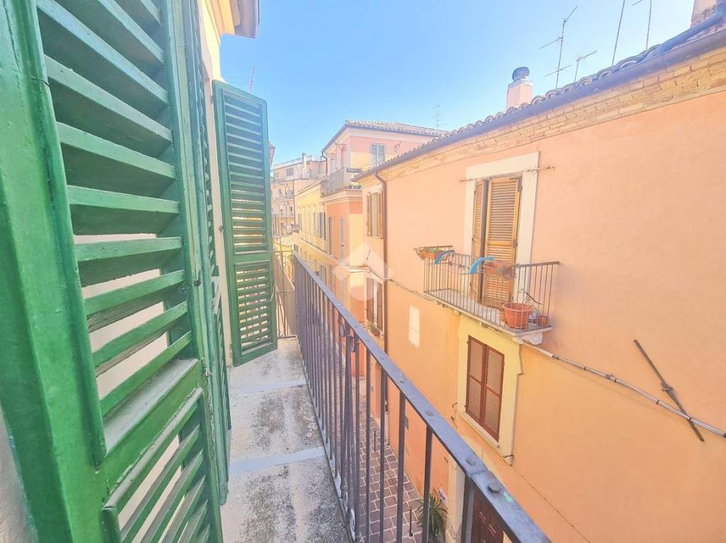 Appartamento in vendita a Chieti via Ferdinando Galiani, 15