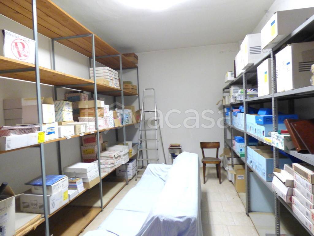 Rustico in vendita a Desio