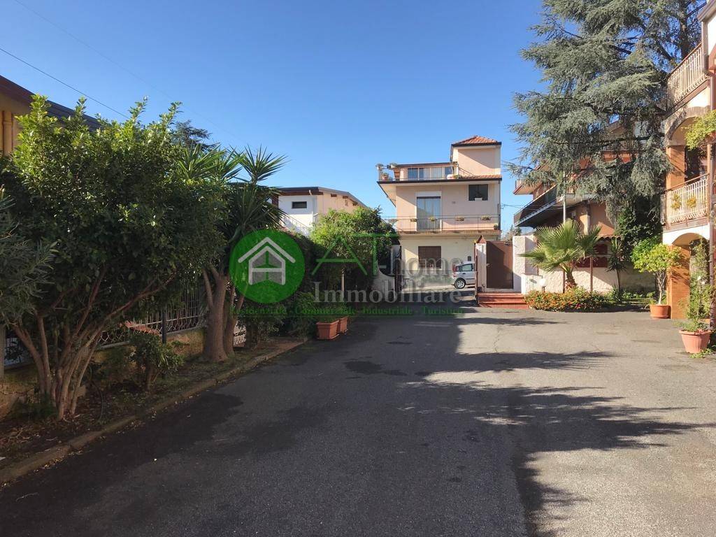 Villa a Schiera in vendita a Catania via San Giovanni