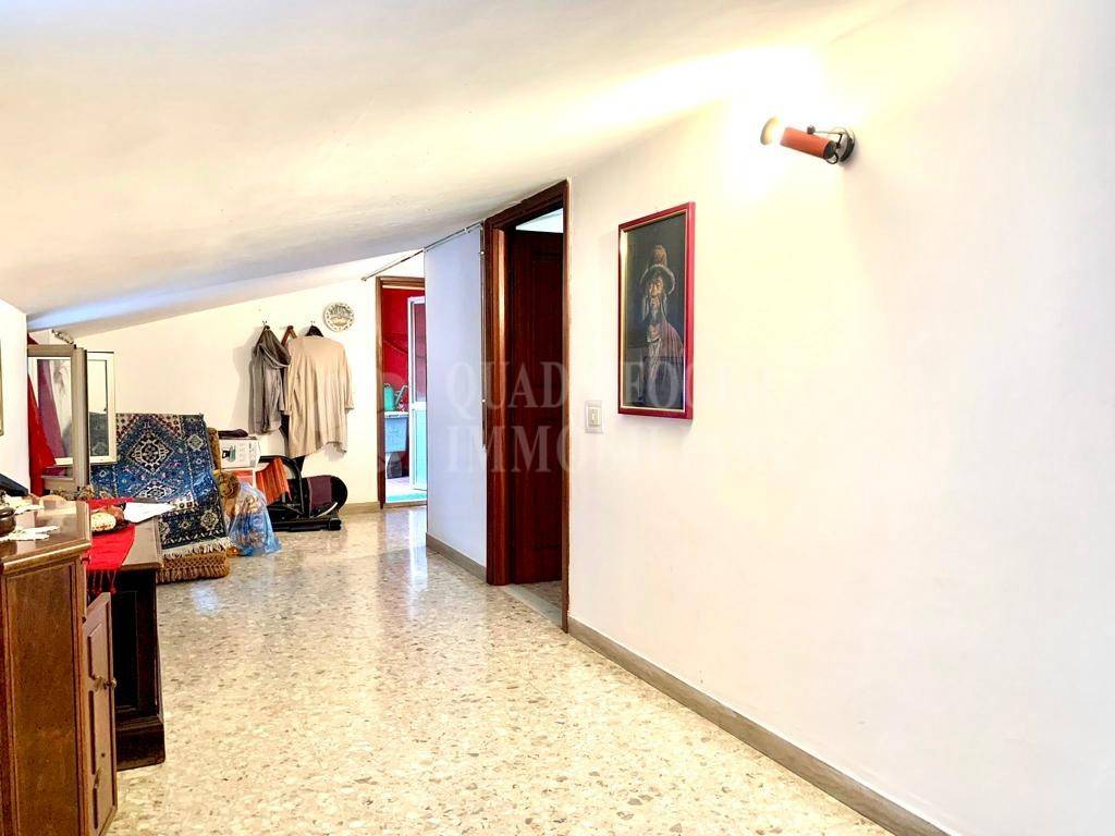 Appartamento in vendita a Poggio Catino via Moricone, 10