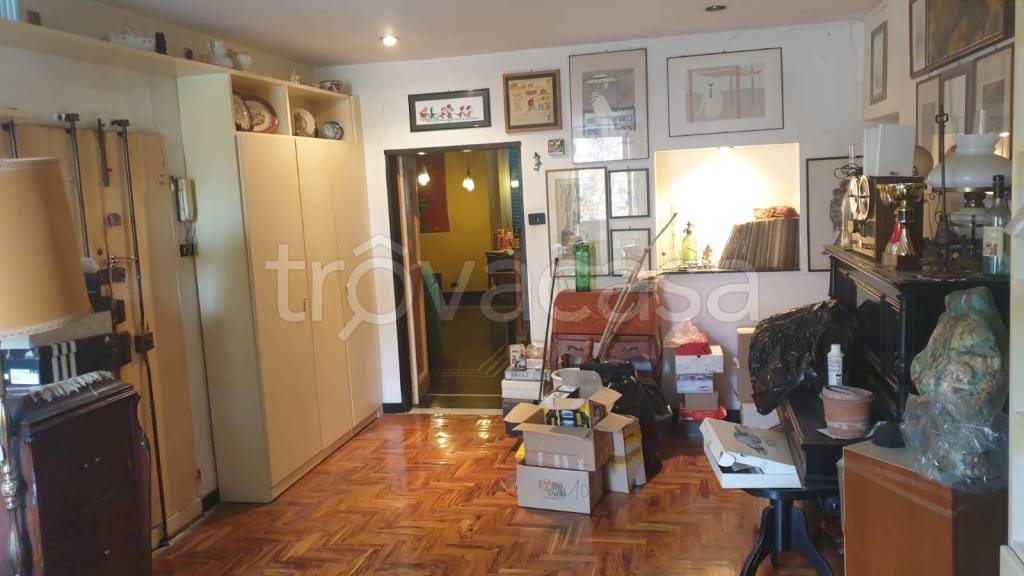 Appartamento in vendita a Genova piazza dei Micone