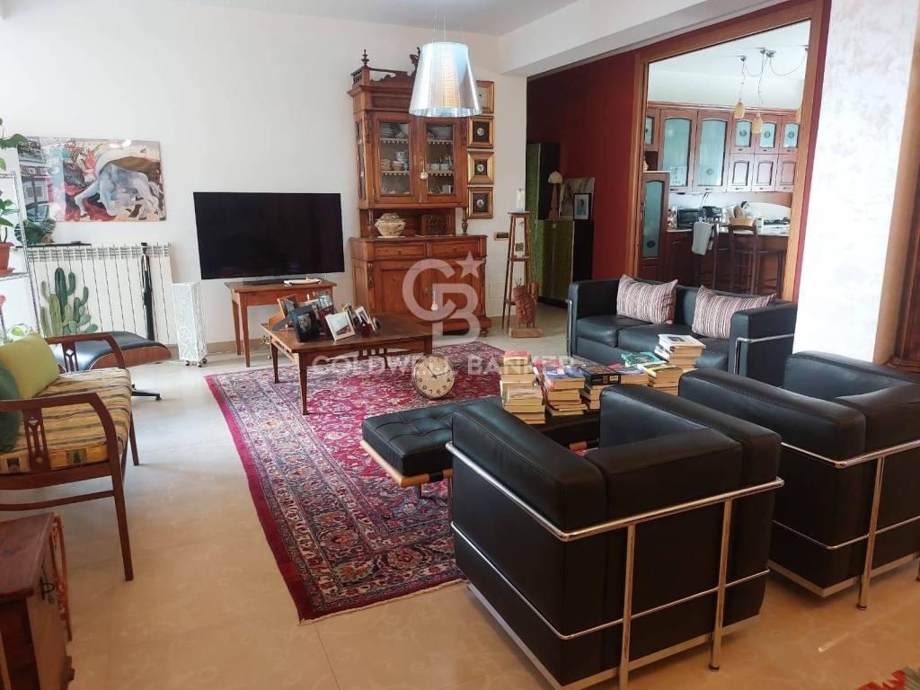 Appartamento in vendita a Taranto via Luigi Mascherpa, 4