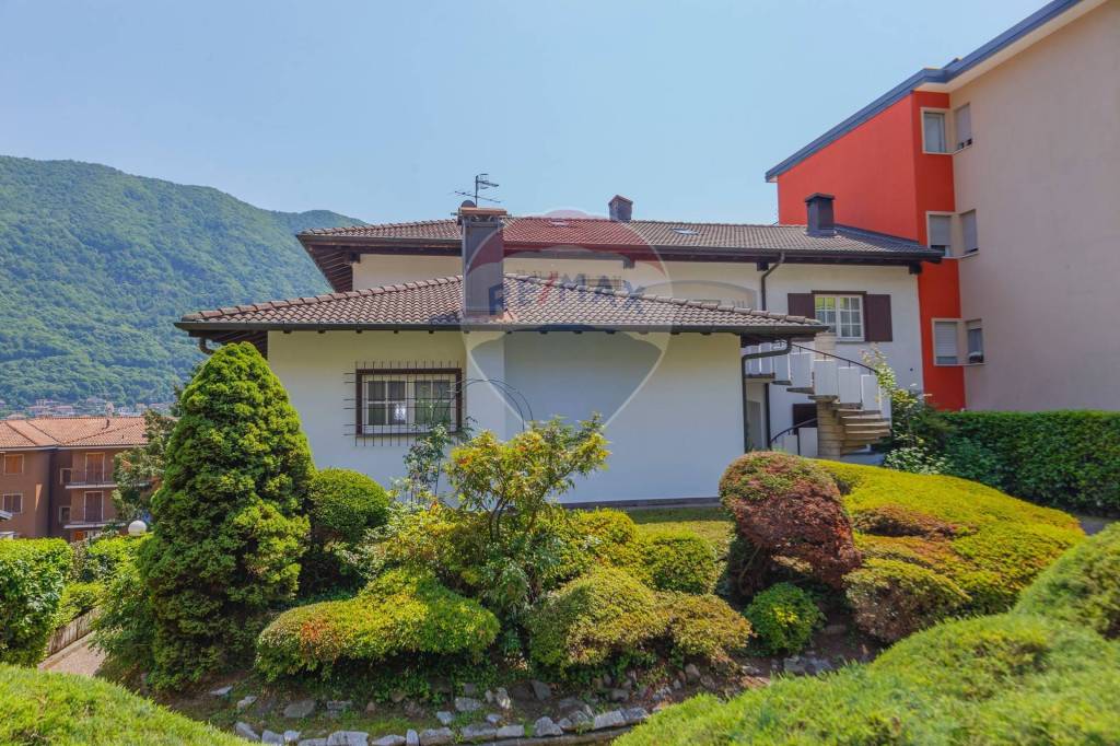 Villa in vendita a Omegna