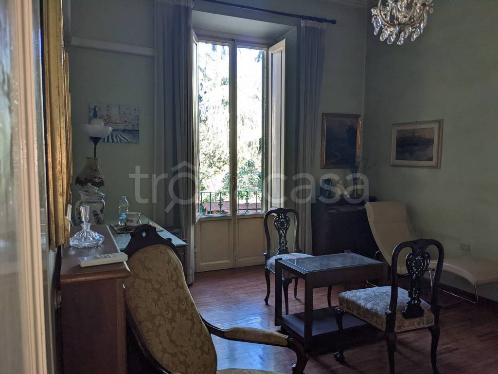 Casa Indipendente in vendita a Firenze via Giovanni Duprè, 12