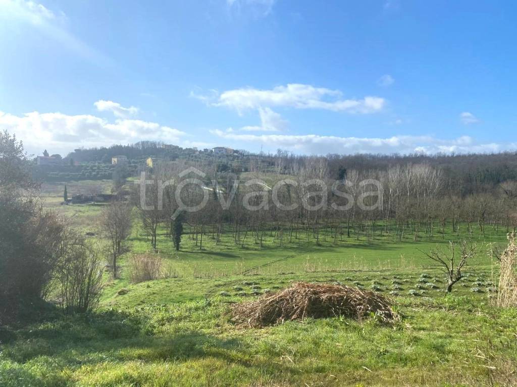 Colonica in vendita a Fucecchio via dello Stillo Massarella