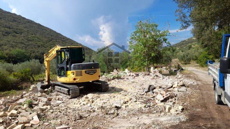 Villa in vendita a Terracina la Fiora