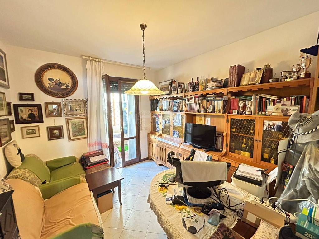 Appartamento in vendita a Diano Castello via Seuda