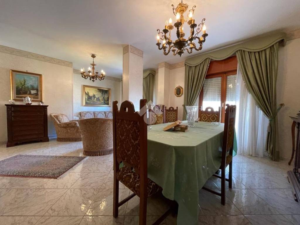 Appartamento in vendita a Palermo vicolo Caracausi, 12