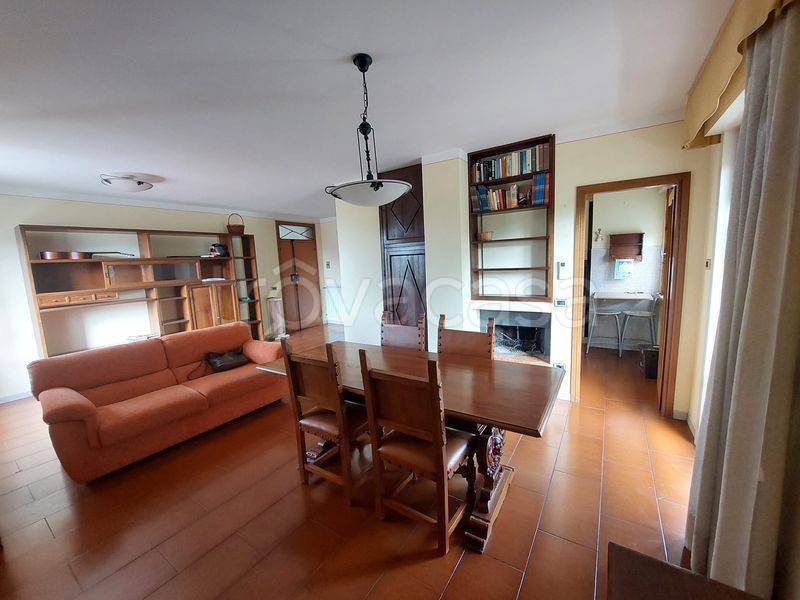 Appartamento in vendita a Foligno via Santa Maria in Campis