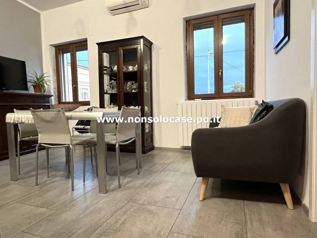 Casa Indipendente in vendita a Prato via del Fondaccio