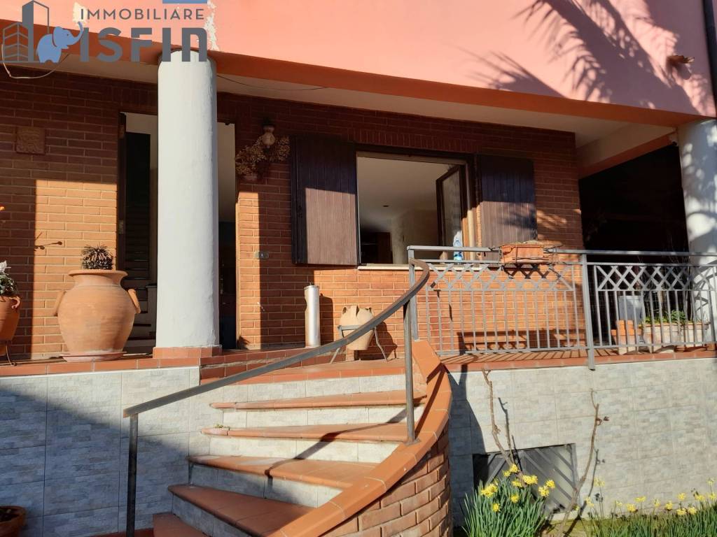 Villa a Schiera in vendita a Marano Marchesato via del Carmine