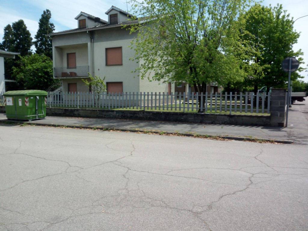 Villa Bifamiliare in in vendita da privato a Colorno via Pietro Mascagni, 3