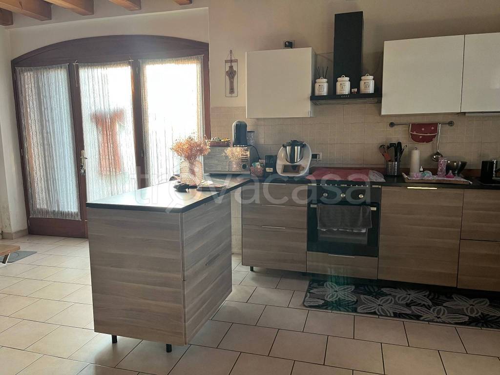 Rustico in in vendita da privato a Santa Maria di Sala via Rivale, 12