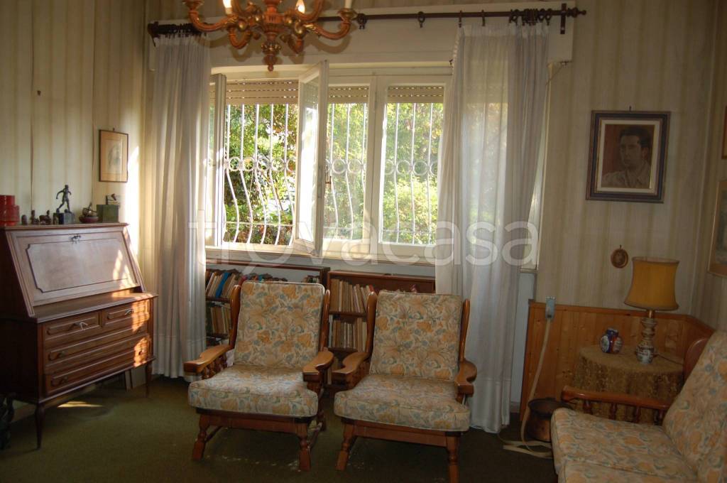 Villa Bifamiliare in vendita a Viareggio