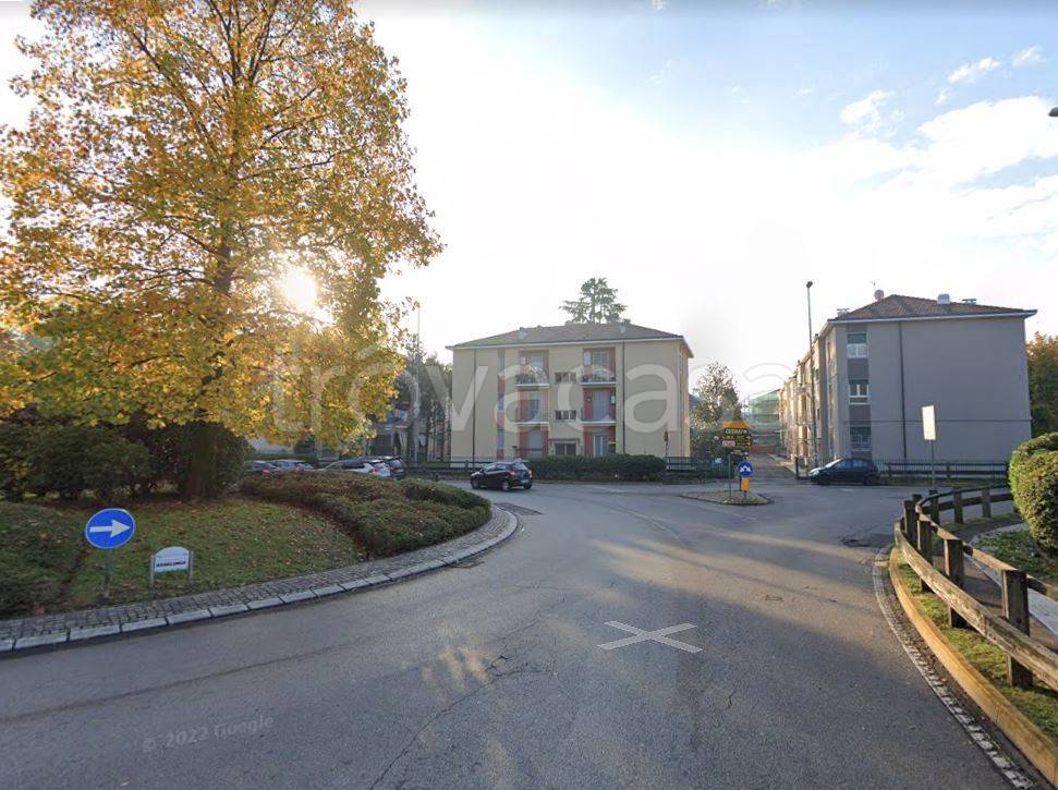 Appartamento all'asta a Monza via Brembo, 3