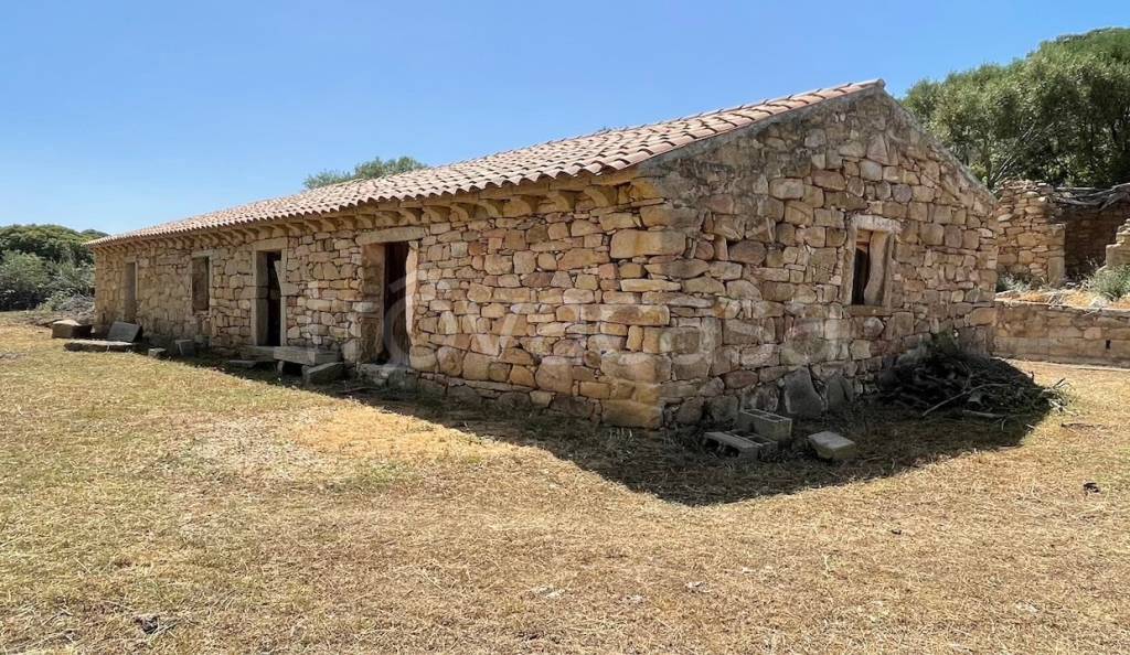 Casale in vendita a Sant'Antonio di Gallura ss427
