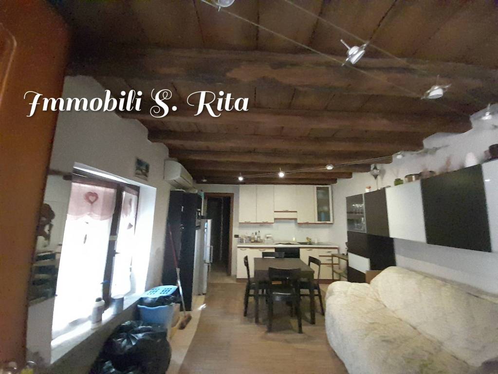 Appartamento in vendita a Lodi via Lodino