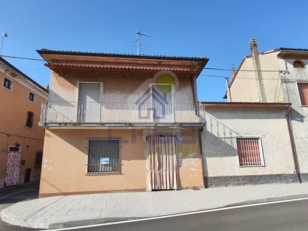 Casa Indipendente in vendita a Pessina Cremonese via Sigismondo Baroli 41