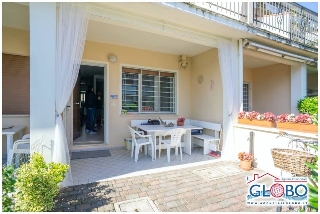Villa a Schiera in vendita a Comacchio via Monte Caldaro, 11