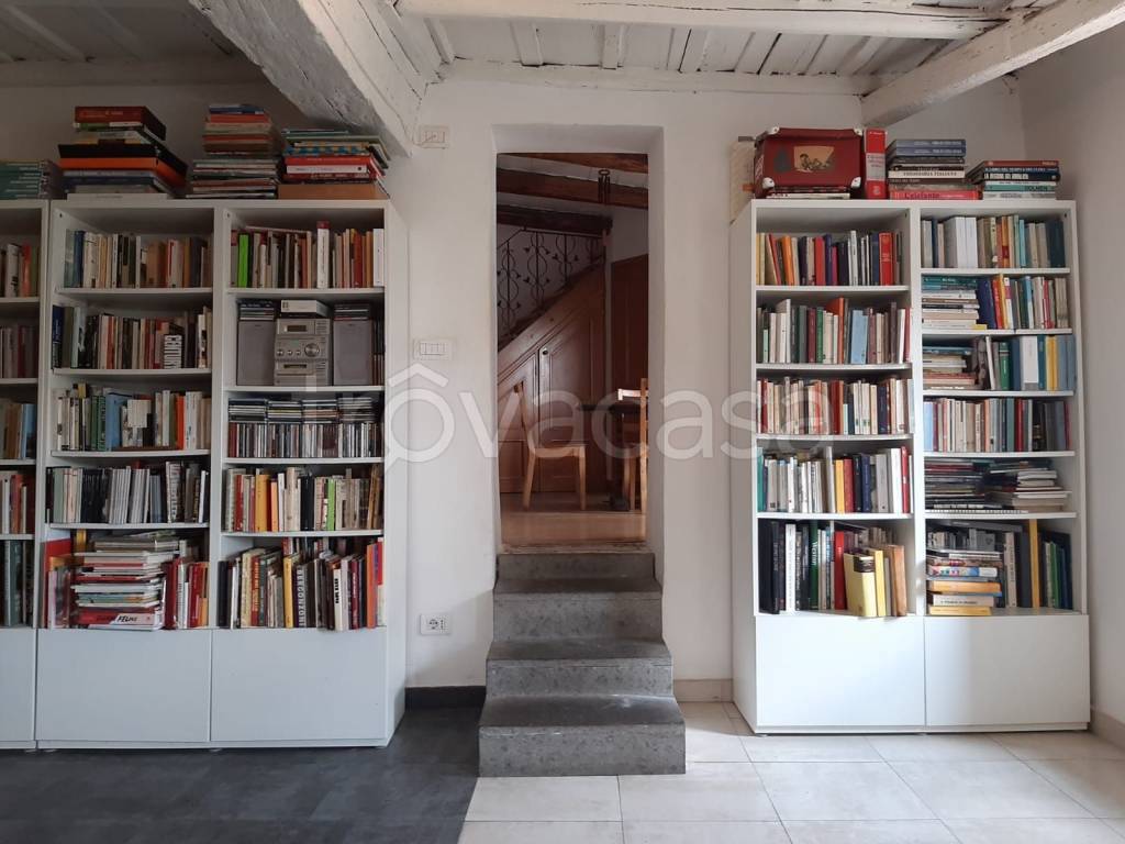 Casa Indipendente in in vendita da privato a Capena piazza del Popolo