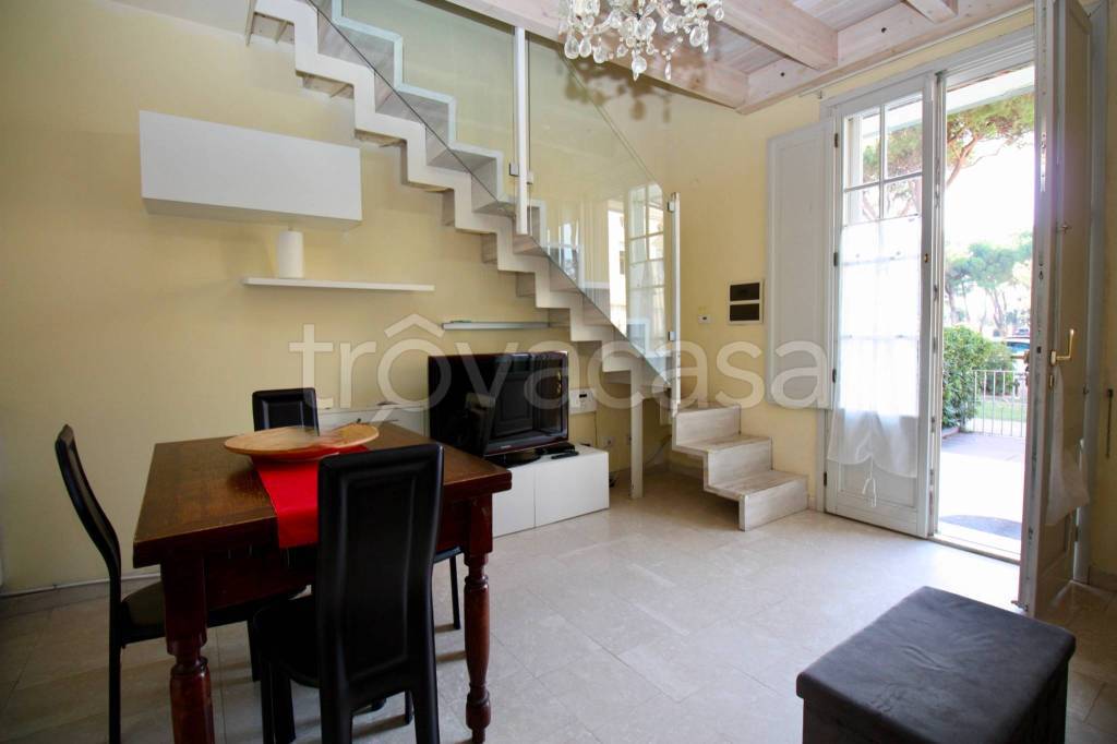 Appartamento in vendita a Pisa viale del Tirreno, 74