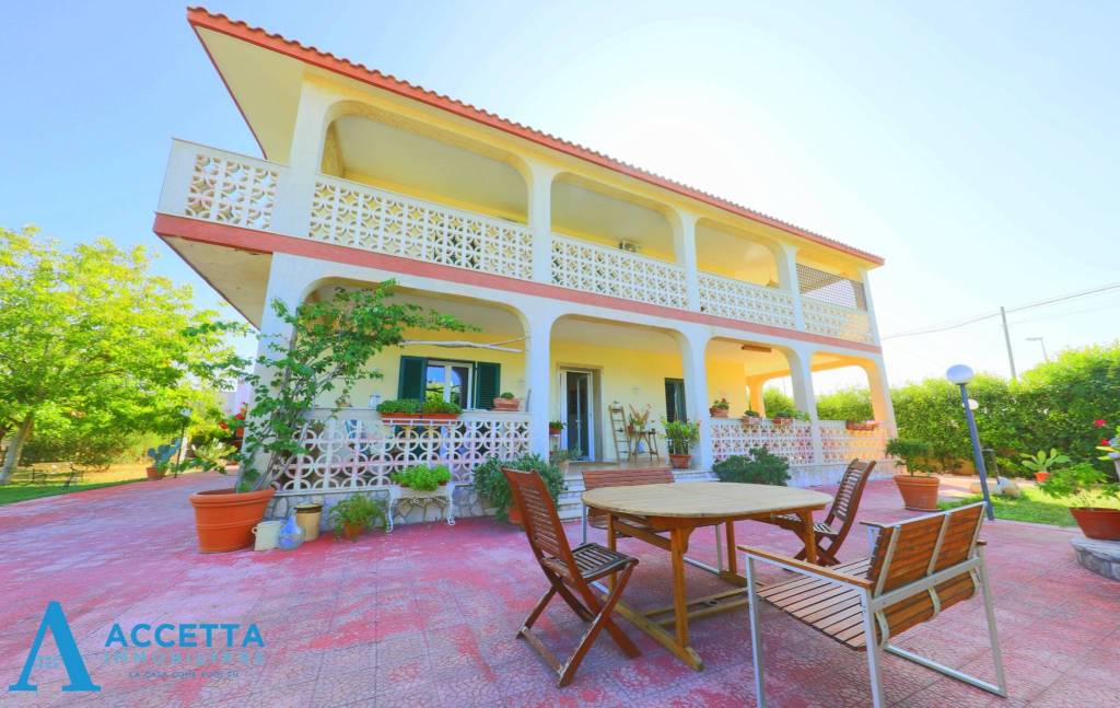 Villa in vendita a Taranto via delle Mammole
