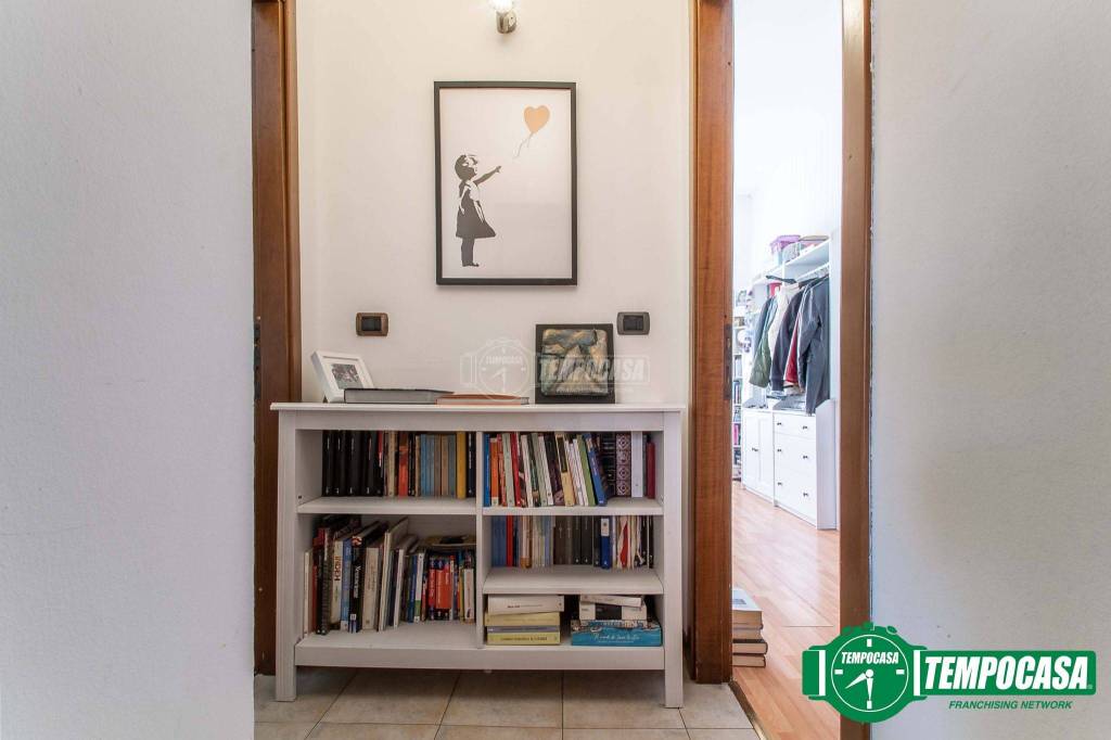 Appartamento in vendita ad Arese via Giannetto Mattei