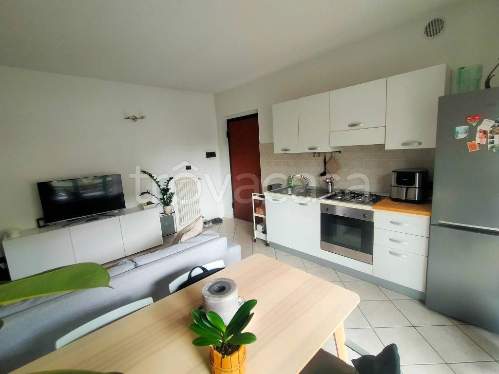 Appartamento in vendita a Borgomanero via delle Rosette