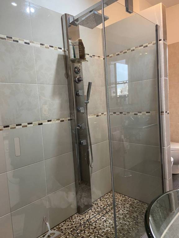 Appartamento in in vendita da privato a Novara viale Giulio Cesare, 354