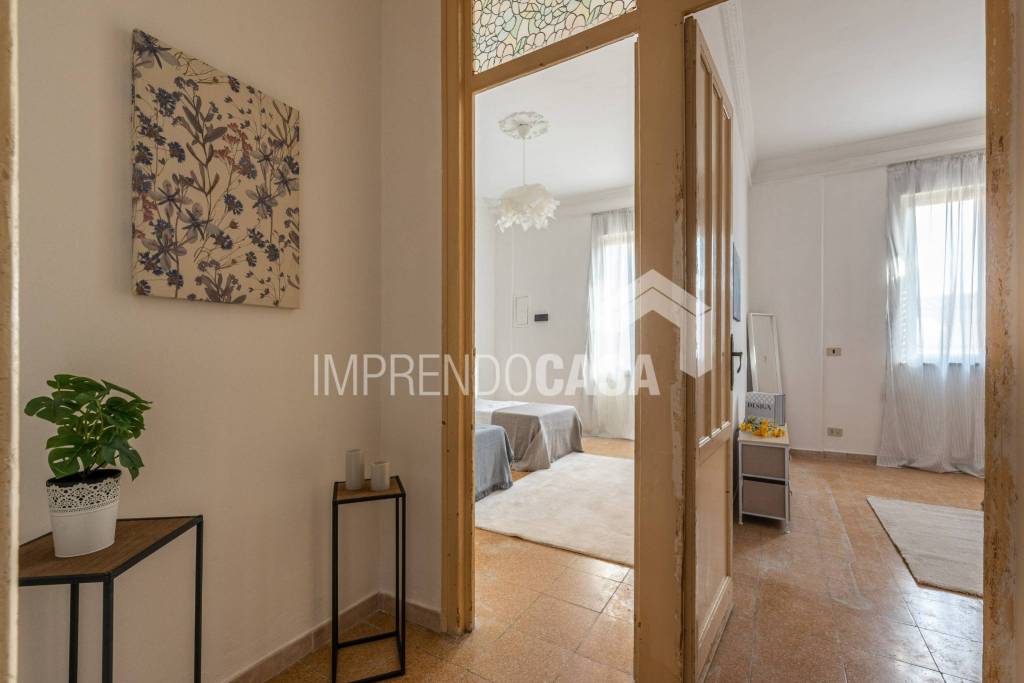 Appartamento in vendita a Palermo via Oreto, 243