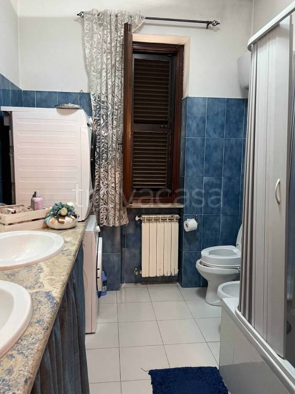 Villa all'asta a Frosinone via Le Rase, 66