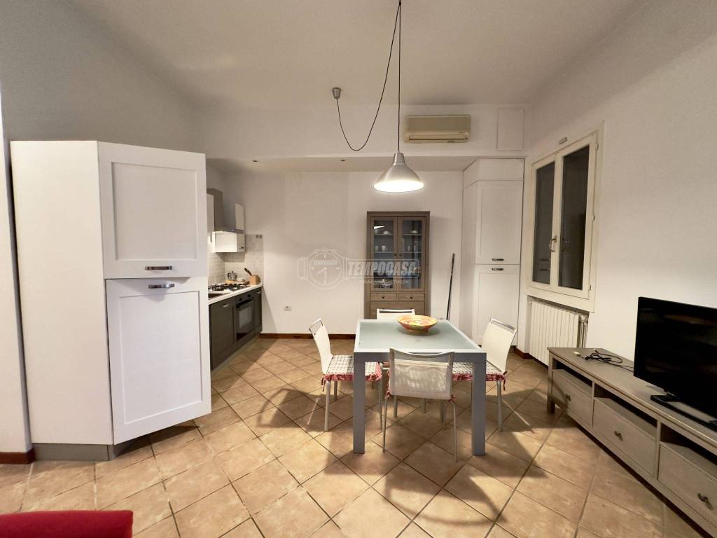 Appartamento in vendita a Modena via Nonantolana, 480