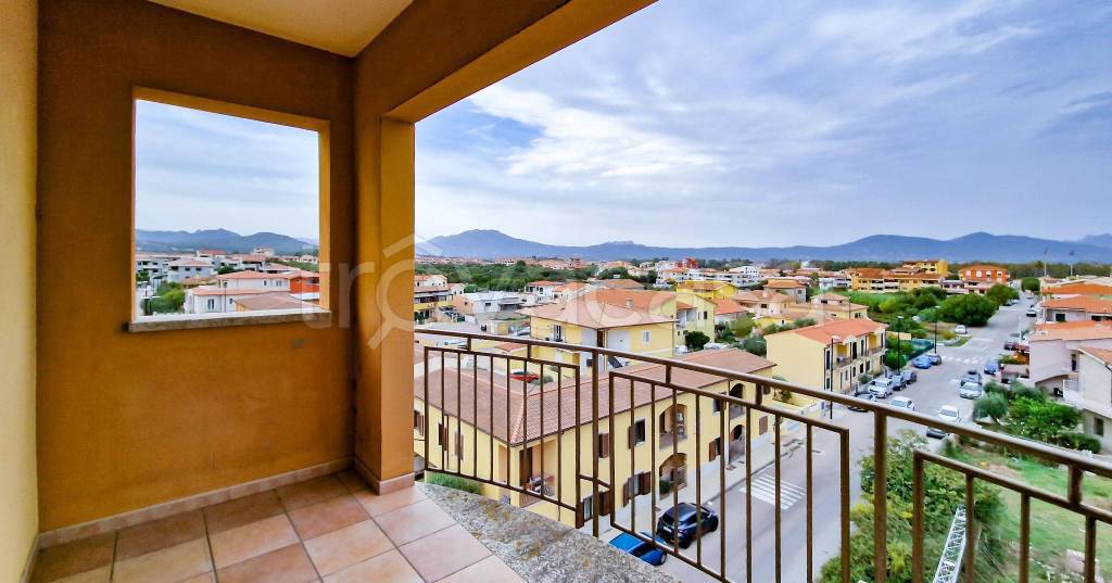 Attico in vendita a Olbia via Matilde Serao