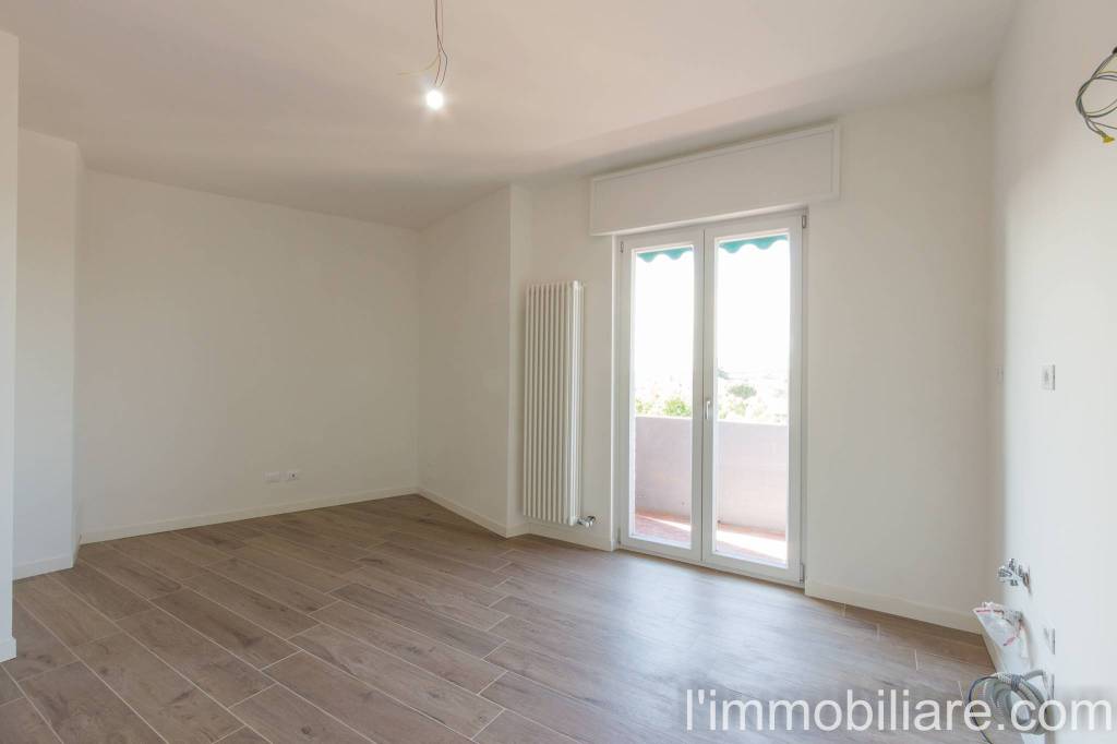 Appartamento in vendita a Verona via degli Arusnati, 11