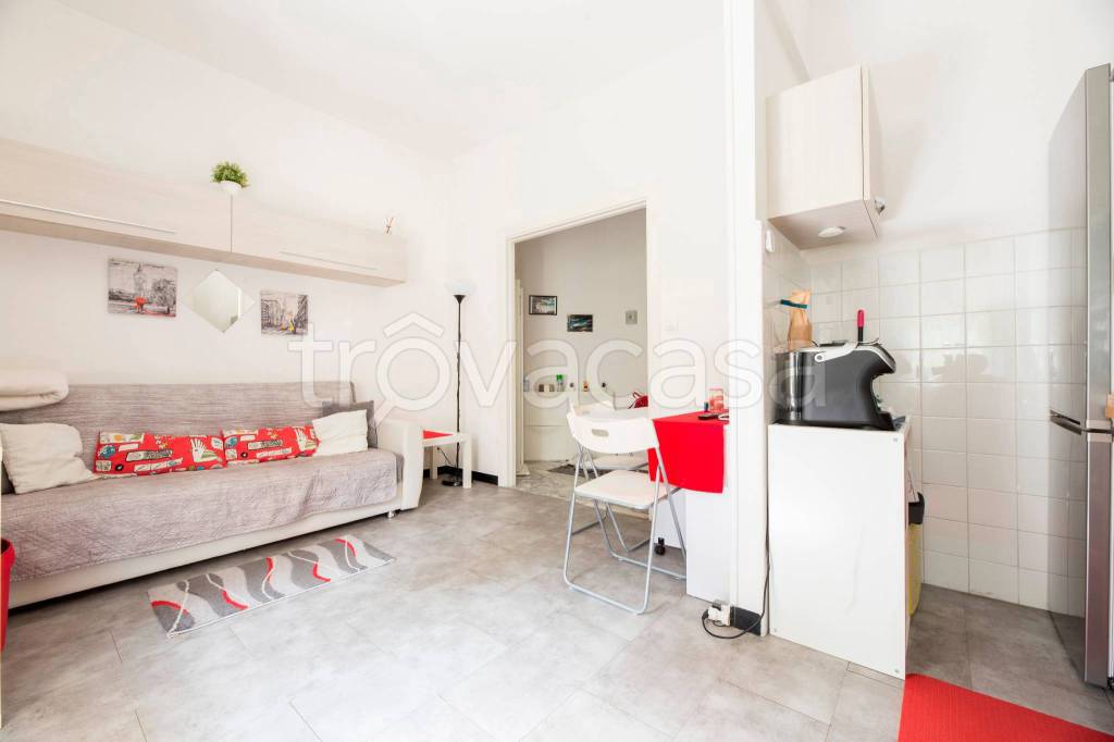 Appartamento in vendita a Genova via Franco Antolini, 8