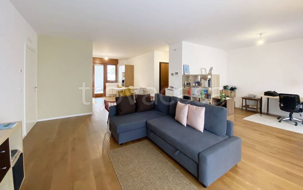 Appartamento in in vendita da privato a Mirano via Giuseppe Verdi, 15