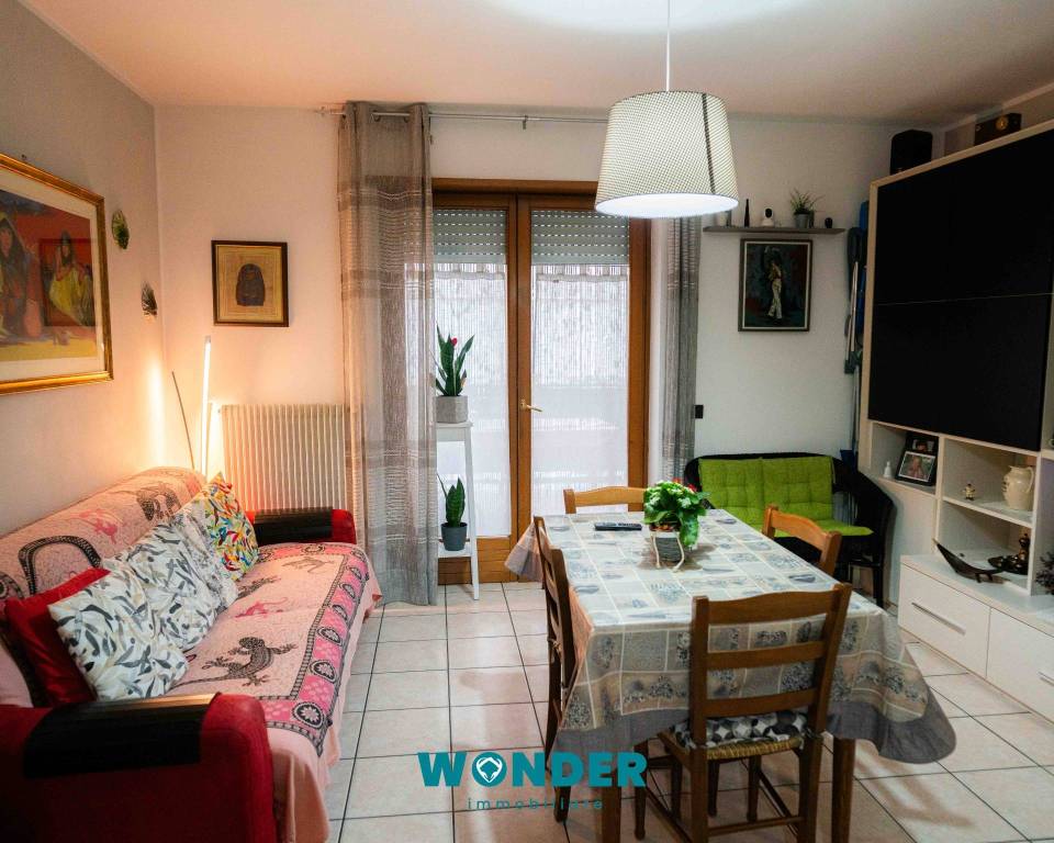 Appartamento in vendita a Mori via Terranera, 2