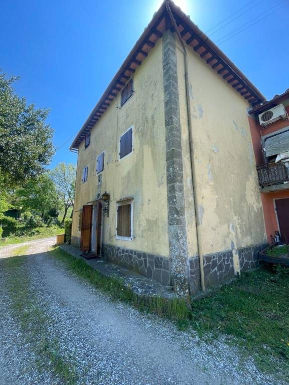 Casa Indipendente in vendita a Barberino di Mugello