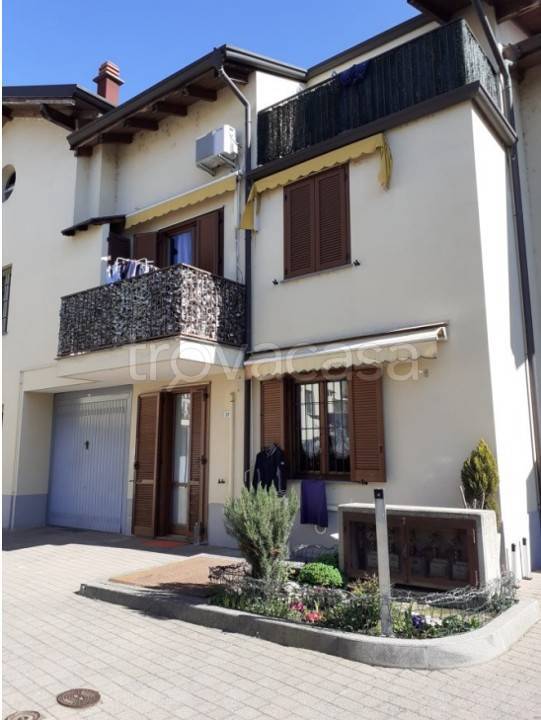 Appartamento all'asta a Vellezzo Bellini via Partigiani